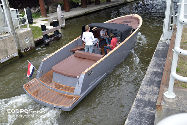 Cooper1000 | Complete and luxurious tender design